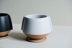 Large Aria Planter With Tray – Wolf Ceramics